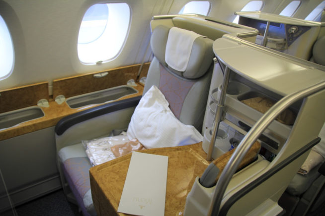 エミレーツ航空EK407便 オークランド→メルボルン ビジネスクラス(A380)搭乗記（2014.11.2） | 大きなやかん…なみあし日記 ...